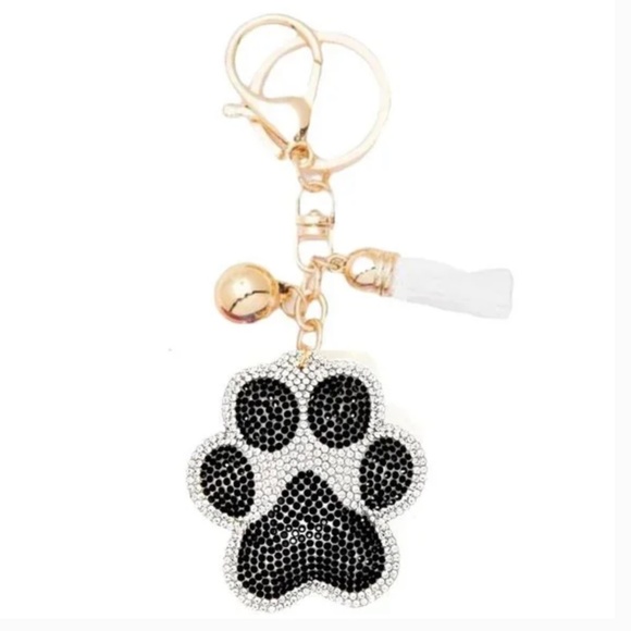DIVAS LiMiTED | Accessories | Host Pick Nwt Bling Paw Print With Black ...